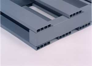 Two-Way Entry Stringer Pallets