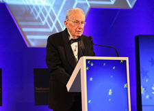 US Scientist Arthur Rosenfeld Wins Global Energy Prize