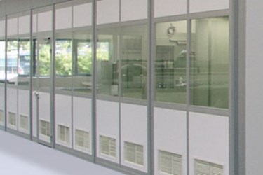 Pharmaceutical Modular Cleanroom Systems