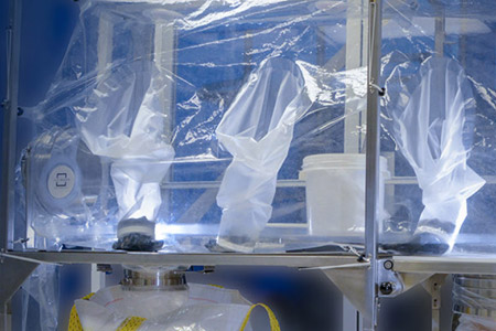 Single Use Containment Systems For Biopharmaceutical Powders