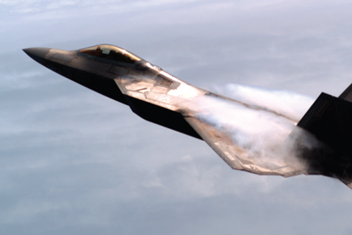 High-Speed To The Danger Zone: Documenting Supersonic Jets Midair With ...