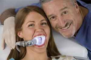 Isolite Dryfield Illuminator Receives More Industry Accolades