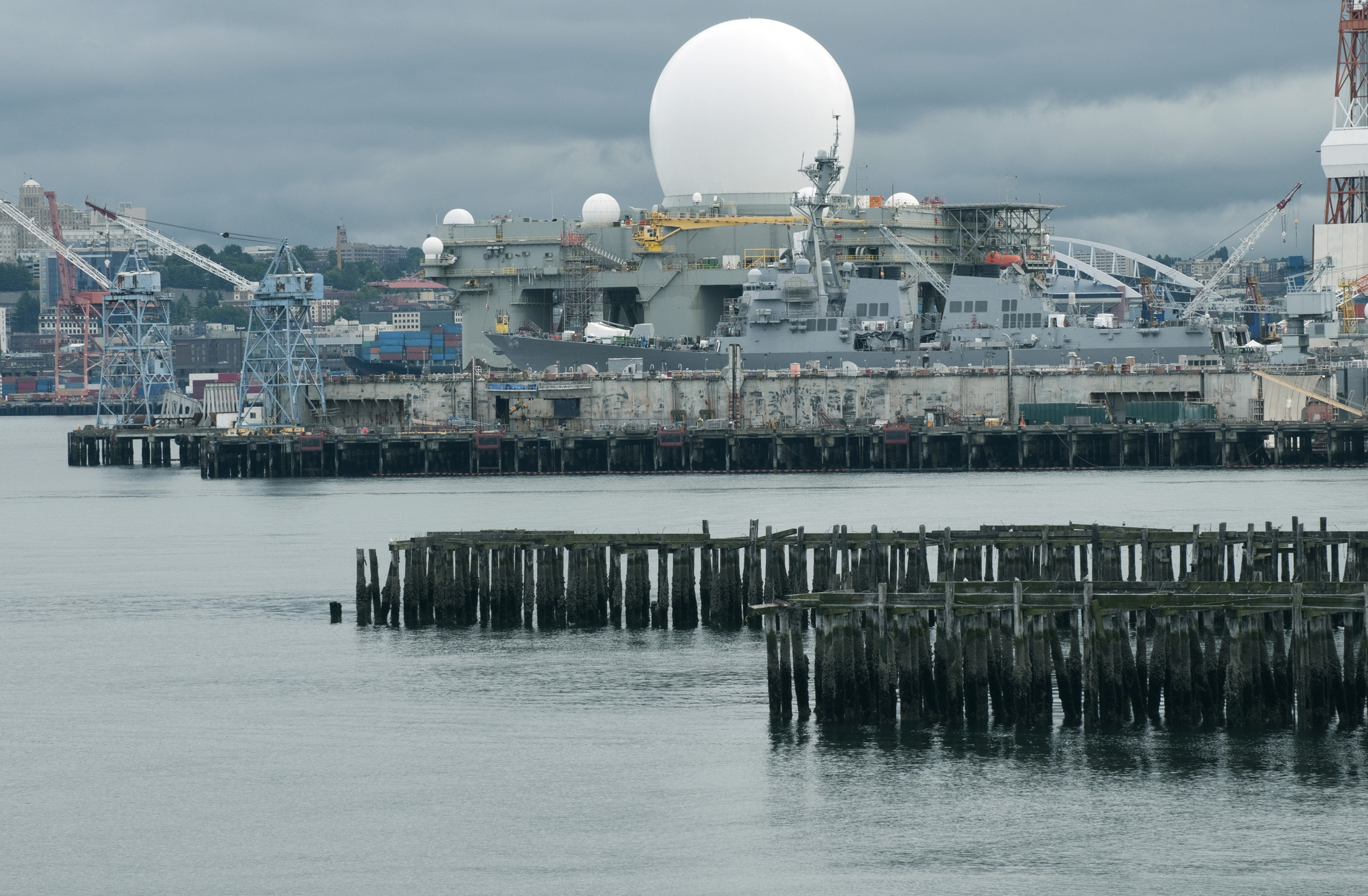 Detecting Tracking And Discriminating Incoming Threats With X-Band Radar