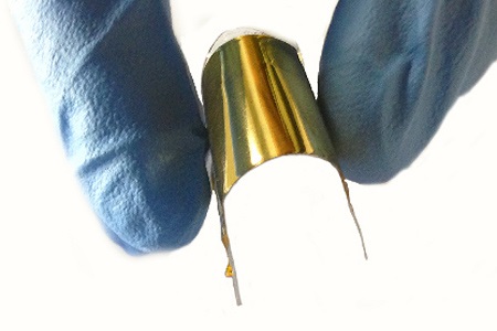 Powering Wearable Sensors Through Skin-Generated Static Electricity