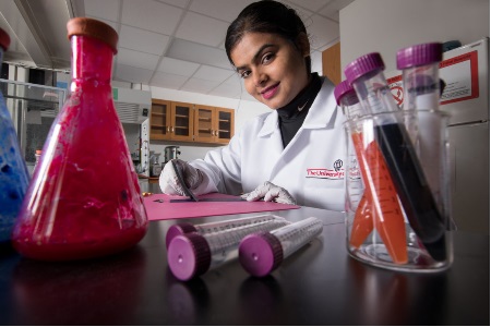 Researcher Is Making Textile Dyeing More Sustainable