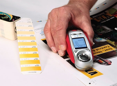 Compact Color Meters from Cole-Parmer