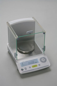 Shimadzu Launches Line of Precision Top-Loading Electronic Balances