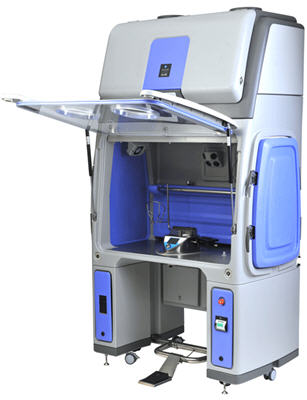 QUBE Modular Workstation with built-In HPV Bio-Decontamination