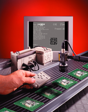 2-D Code Reader with Teach Mode