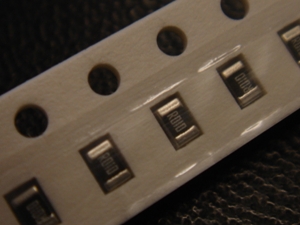 CSRF Series Current Sense Resistors Adds 0805 Chip Size