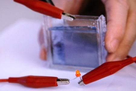 NTU Invents Smart Window That Tints And Powers Itself