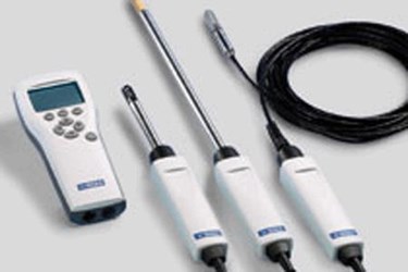 HM70 Hand-Held Humidity and Temperature Meter Life Sciences
