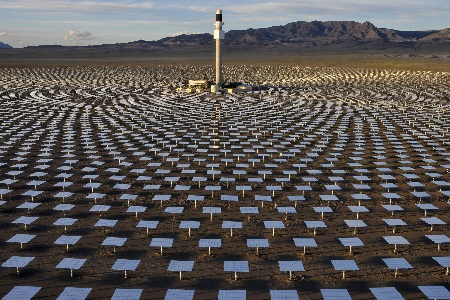 SolarReserves Crescent Dunes Solar Power Plant With Energy Storage ...